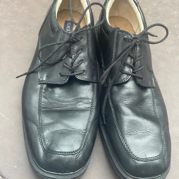 G H Bass Co | Shoes | Gh Bass Co Black Mans Size 5w Leather | Poshmark